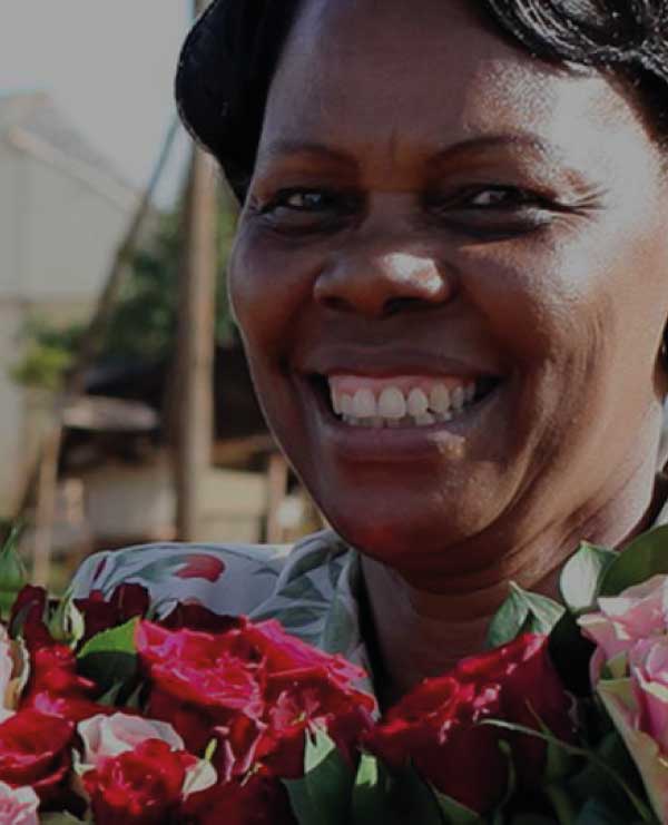 Simbi Roses – About the farm